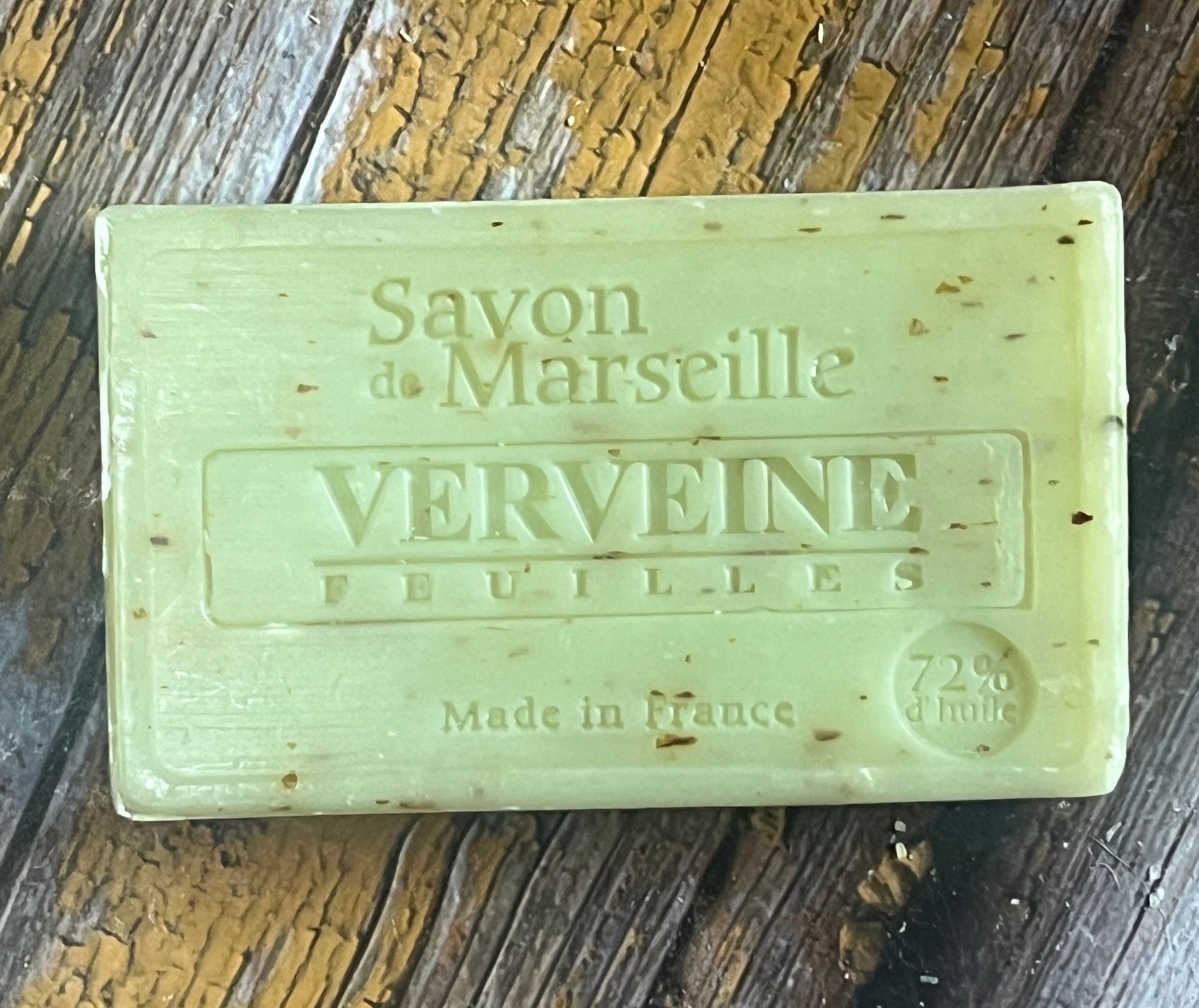 Le Chatelard 1802 Exfoliating Verbena Marseille Soap 72 Coconut